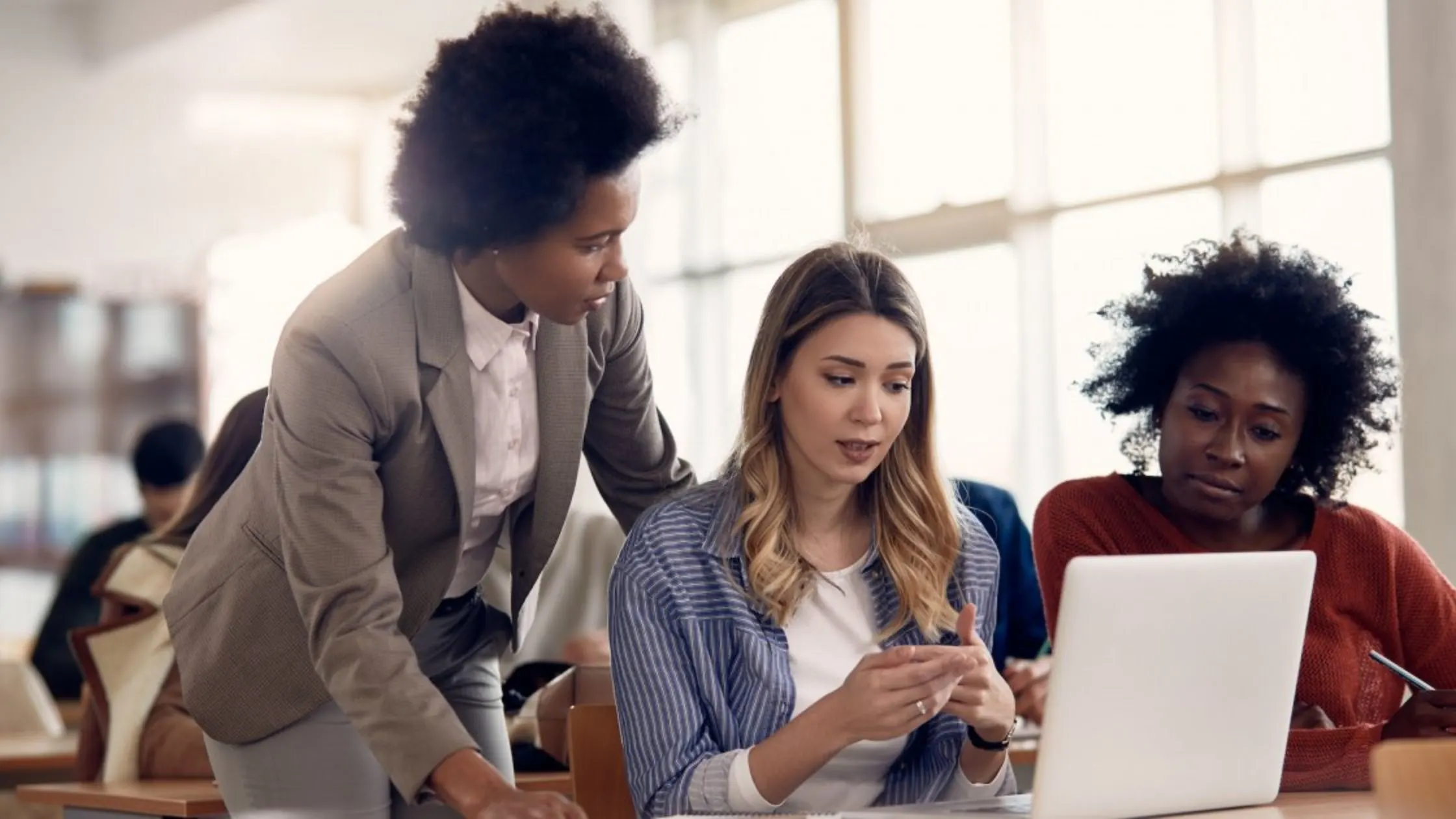 How Digital Tools Enhance College Project Collaboration through Writing ...